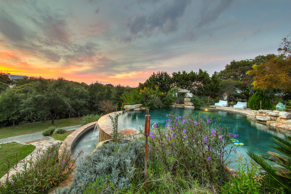 Infinity Edge Pool San Antonio - Traditional - Pool - Austin - by Keith ...