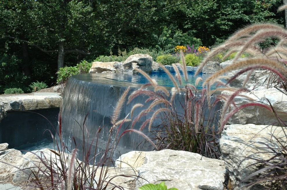 Infinity Pool Catch Basin (Cove Neck/NY): - Pool - New York - by Deck ...