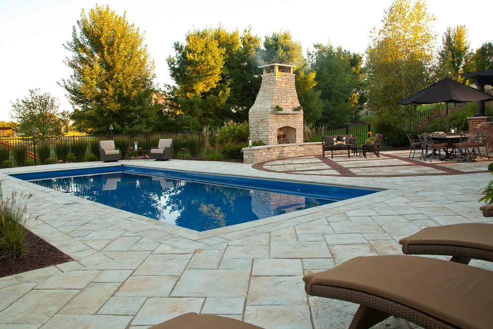 Inground Fiberglass Pool and Hardscape Project - Modern - Pool ...