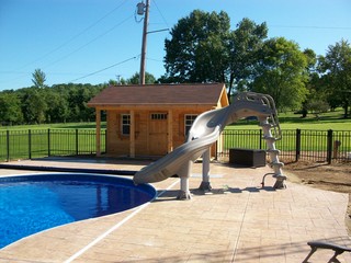 Inground pool with pool house - Pool - Cleveland - by Litehouse Pools ...