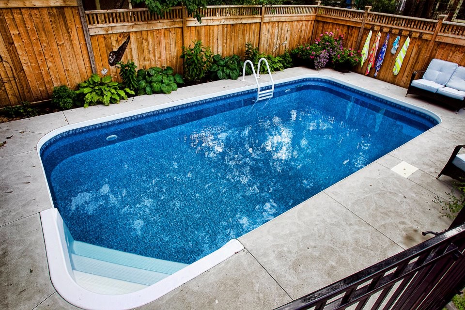 Inground Pools - Modern - Pool - Ottawa - by Mermaid Pools & Hot Tubs ...
