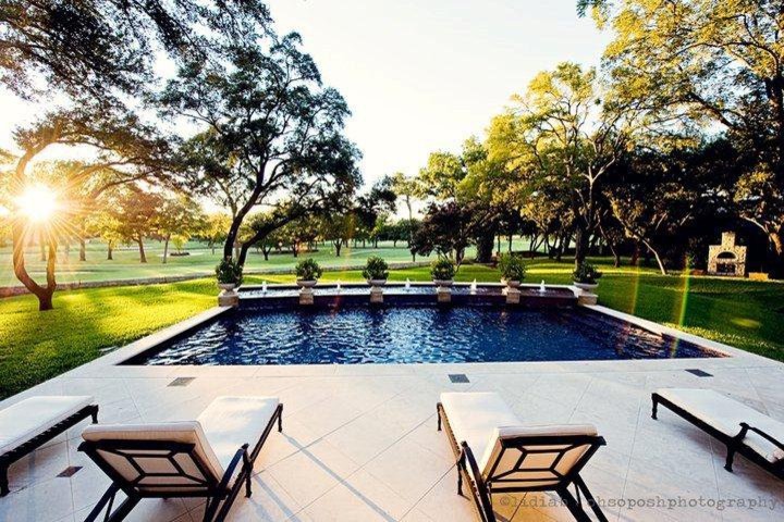 Interiors - Pool - Dallas - by Bob Thompson Homes | Houzz
