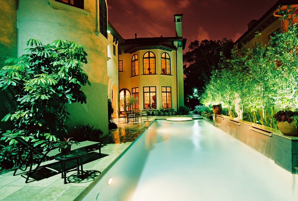 Italian garden - Traditional - Pool - Houston - by Exterior Worlds ...