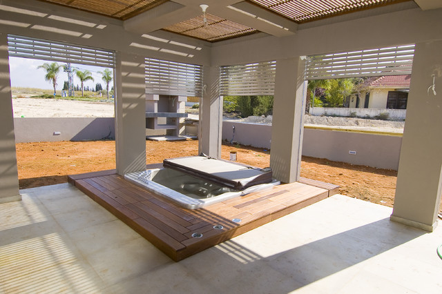 Jacuzzi - Swimming Pool & Hot Tub - Vancouver - by Mazin Millwork ...