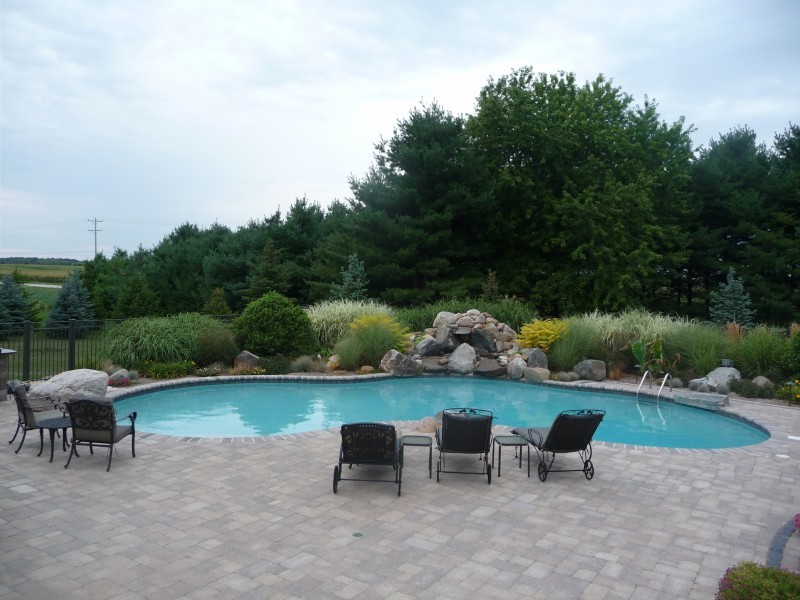 Johnsburg, IL Custom Pool - Traditional - Pool - Chicago - by Lifestyle ...