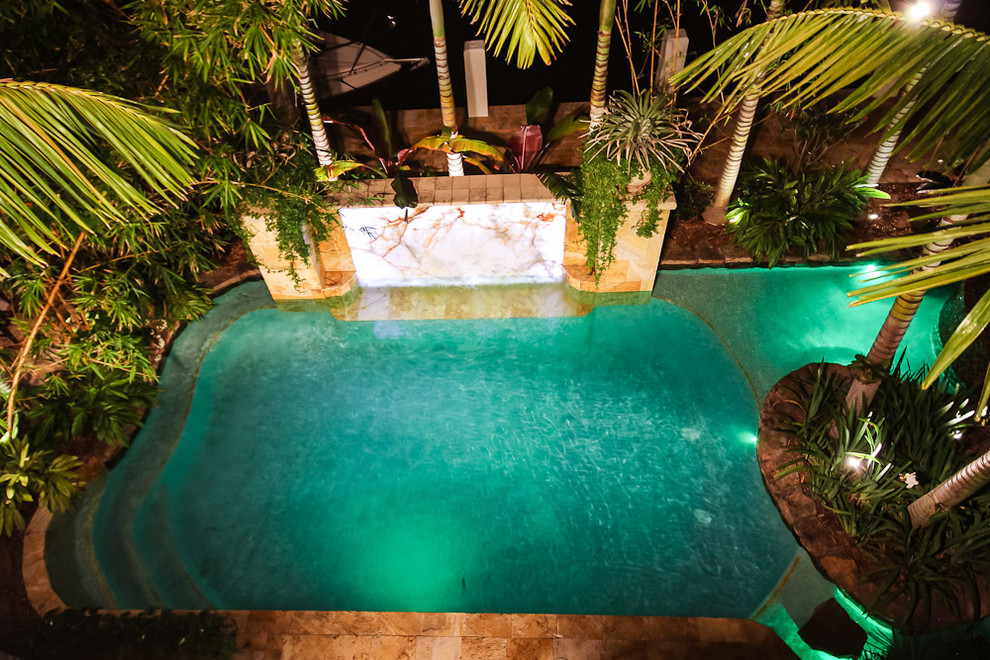 Lagoon/Freeform Tropical Pool With Rock Steps in Palm Beach County ...