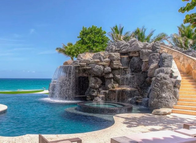 Large Cave Waterfall in Florida - Exotique - Piscine - Miami - par ...