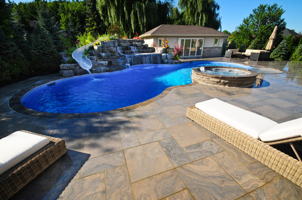 Laurentian - Traditional - Pool - Toronto - by Pool Craft | Houzz