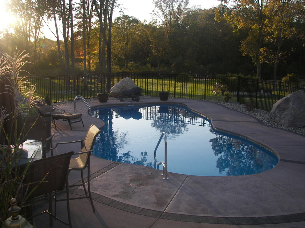 Leading Edge - Traverse Bay Fiberglass Swimming Pool - Modern - Pool - Other - by MIDWEST POOLS ...
