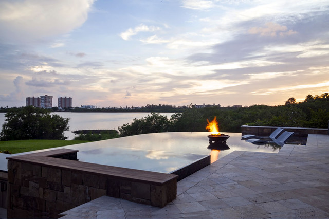 Ledge Lounger in-pool Chaise - Contemporary - Swimming Pool & Hot Tub ...