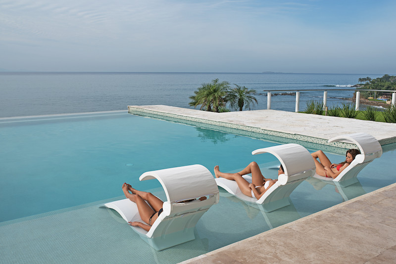 Ledge Lounger In-pool furniture with attachable Shade - Tropical - Pool ...