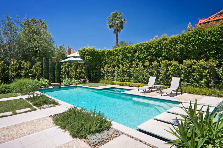 Malvern Family Pool & Garden - Modern - Pool - Melbourne - by Gardens ...