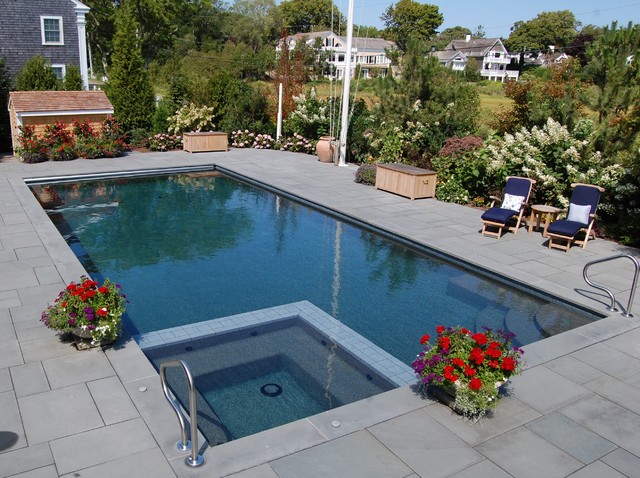 Martha's Vineyard Gunite - Traditional - Swimming Pool & Hot Tub ...