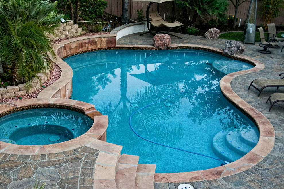 McKennery Project : Western Outdoor Designs - Klassisch modern - Pools ...