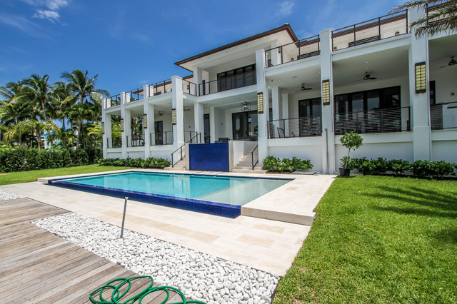 Miami Modern Custom Home - Modern - Pool - Miami - by Pioneer ...