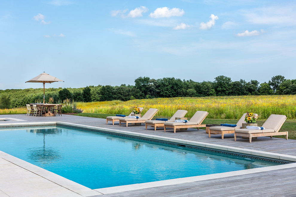 Midwestern Farm - Farmhouse - Pool - Chicago - by Northworks Architects ...