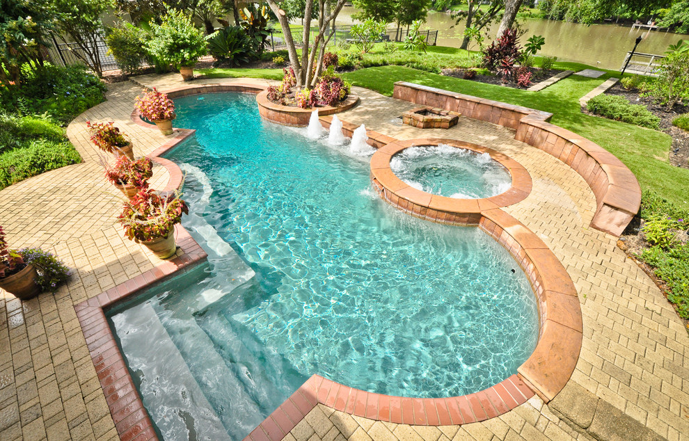 Mirror Lake Designs - Pools - Traditional - Pool - Houston - by Mirror ...