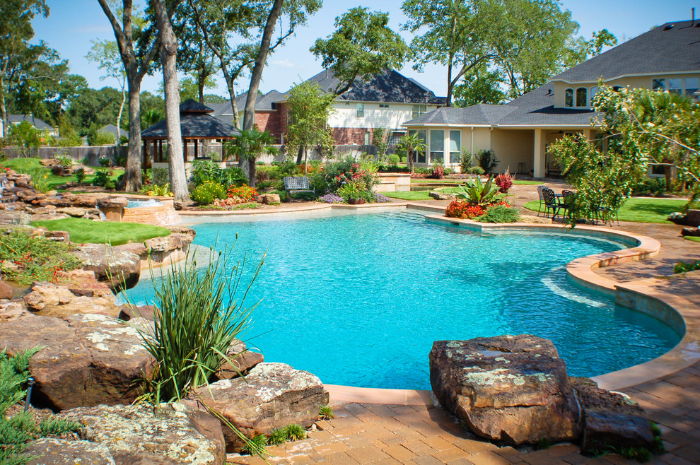 Mirror Lake Designs - Pools - Traditional - Pool - Houston - by Mirror ...