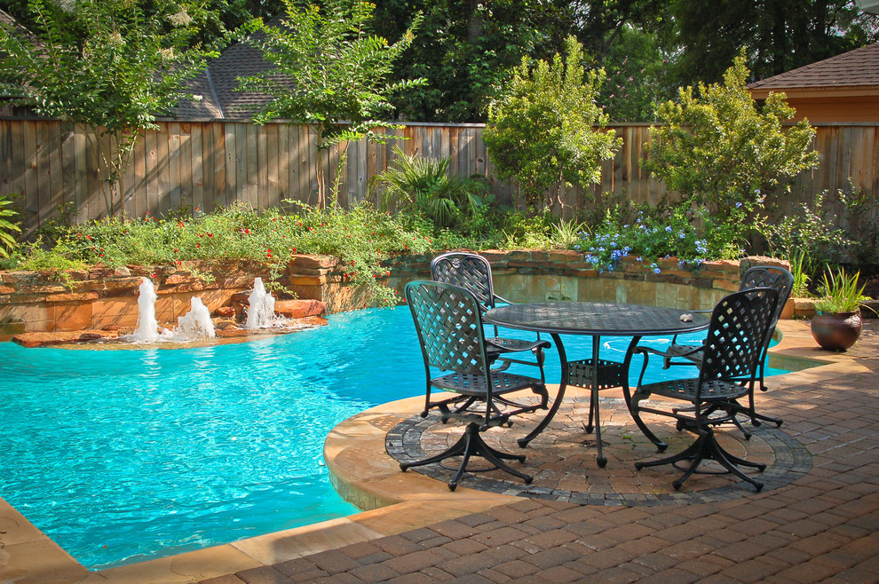 Mirror Lake Designs - Pools - Traditional - Pool - Houston - by Mirror ...