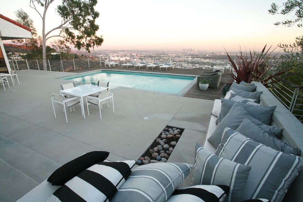 Modern 4 - Contemporary - Pool - Los Angeles - by Los Angeles Pool ...