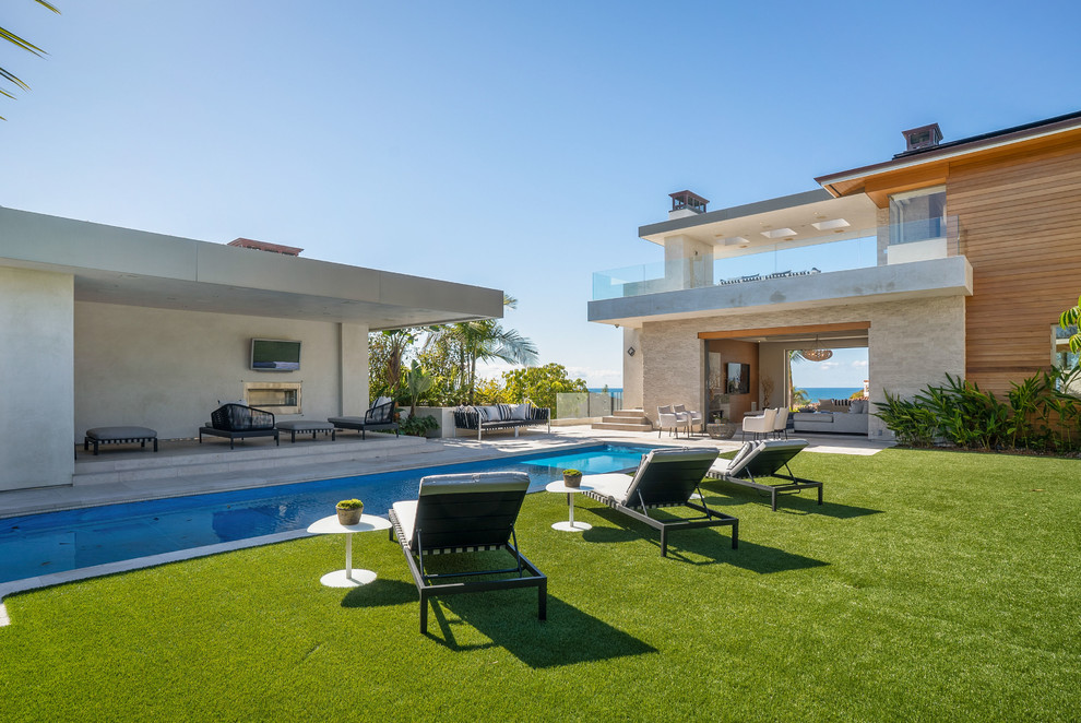 Modern Beach House - Contemporary - Pool - San Diego - by Lori Dennis ...