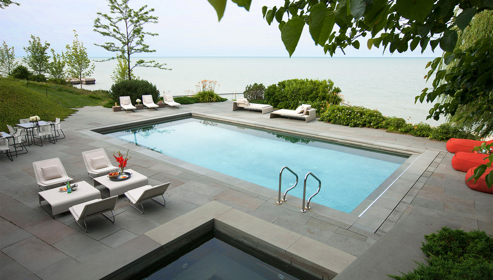 Modern Lakefront Residence - Modern - Pool - Chicago - by Hoerr Schaudt ...