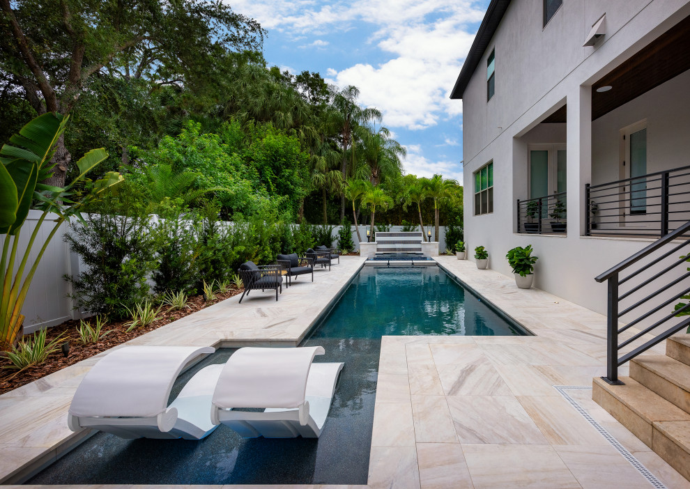 Modern Pearl - Contemporary - Pool - Tampa - by Ryan Hughes Design | Houzz
