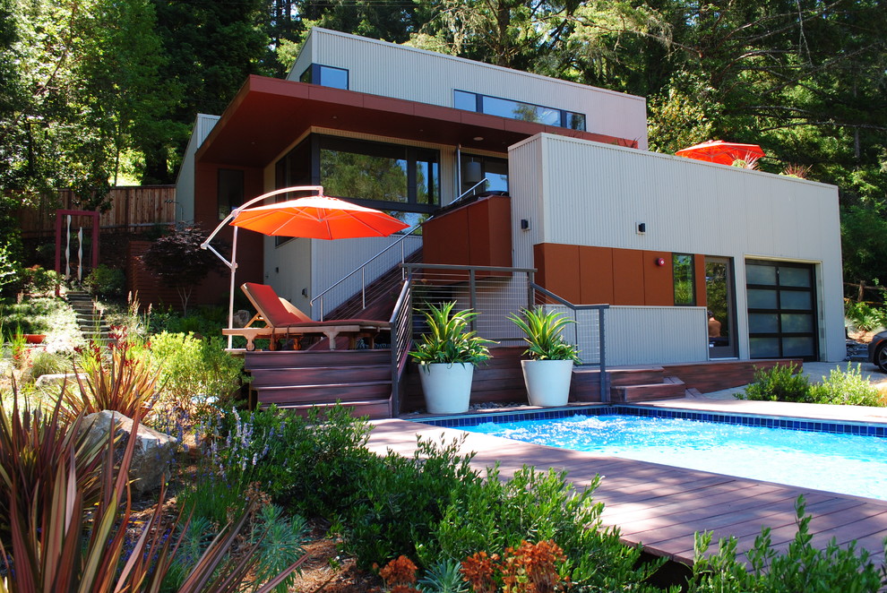 Modern Pool Area and Garden - Contemporary - Pool - San Francisco | Houzz