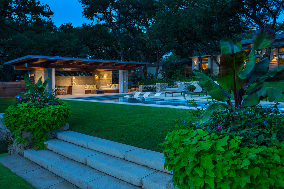 Modern Pool Retreat - Modern - Pool - Austin - by Vernon Wentz | Houzz
