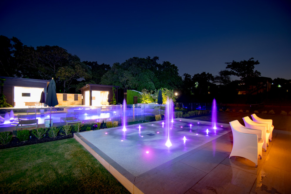 Modern Southlake Family Resort - Modern - Pool - Dallas - by Mike ...