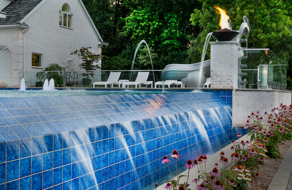 Morris, IL Infinity Edge Swimming Pool and Hot Tub - Contemporary ...