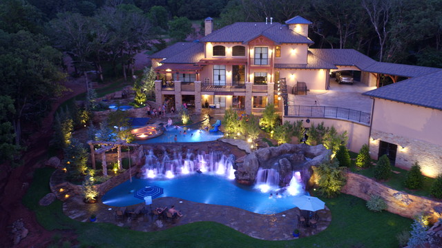 Multi-Level Pool with Rope Swing, Sunken Fire Pit, Waterfalls & Swim Up ...