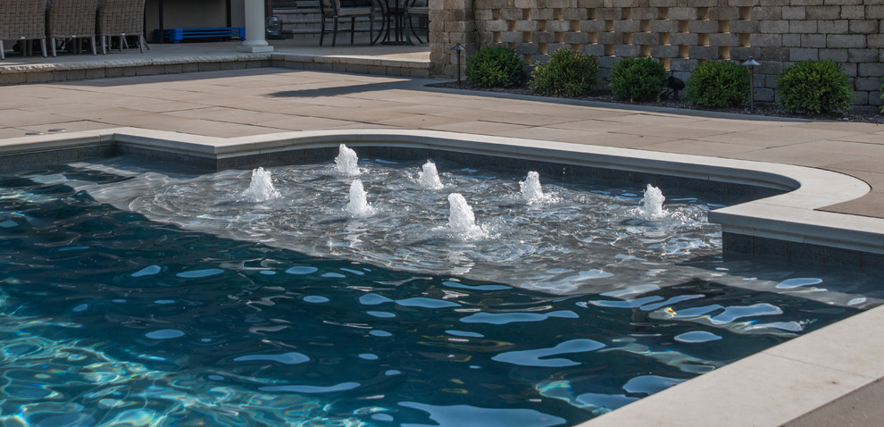 Naperville, IL Swimming Pool With Offset Sunshelf - Traditional - Pool ...