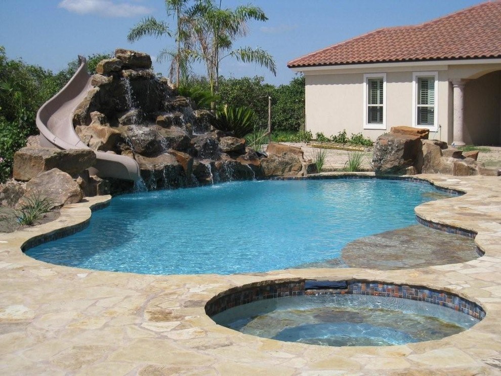 Natural Spaces - Tropical - Pool - Austin - by HAMLIN POOLS | Houzz