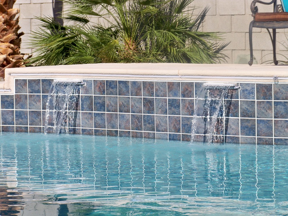 New Cathedral City Pool/Spa with Water Features & Fiber Optic Lighting ...