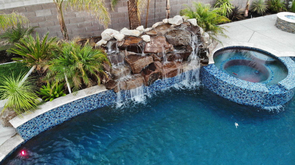 New Construction - Pool - San Francisco - by Adams Pool Solutions | Houzz