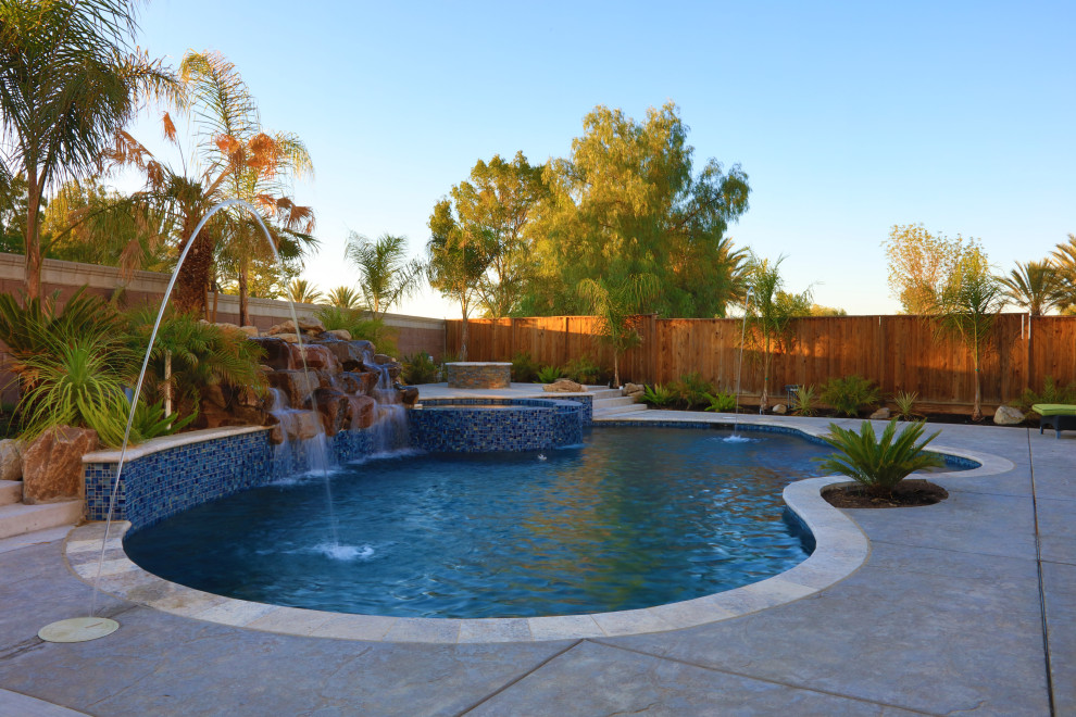 New Construction - Piscine - San Francisco - par Adams Pool Solutions ...