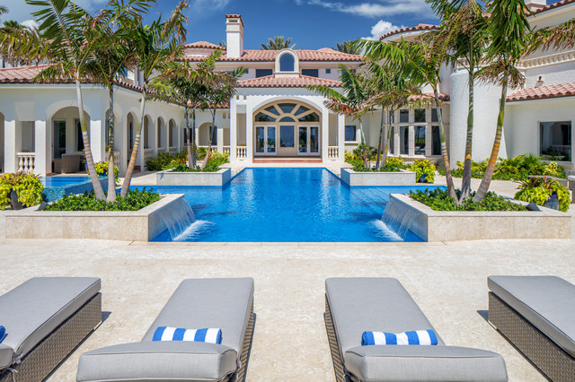 Luxury Pools In Florida