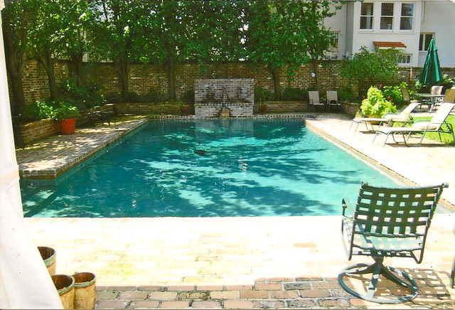 New Orleans pool with brick deck - Traditional - Pool - New Orleans ...