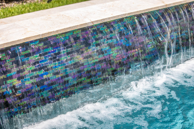 New Swimming Pool & Spa With Firebowl and Fountain Sheer - Exotique ...