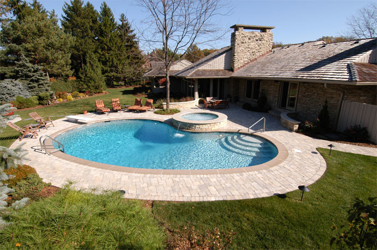 Northbrook, IL Freeform Pool with Round Elevated Hot Tub - Traditional ...