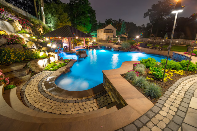 On Outdoor Oasis - Pool - New York - by Braen Supply | Houzz AU
