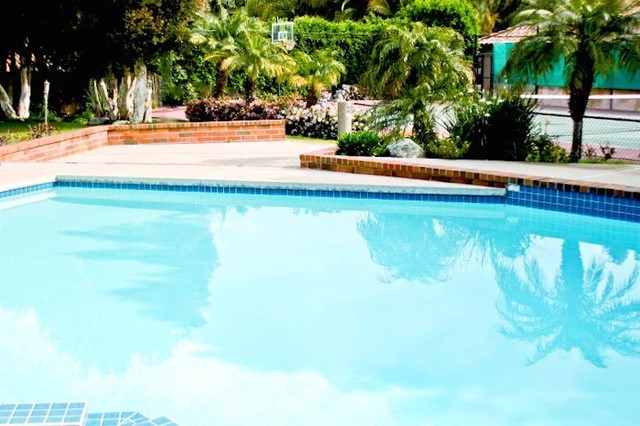 Our Work - Contemporary - Pool - Austin - by DeMeo Custom Pools & Spa ...