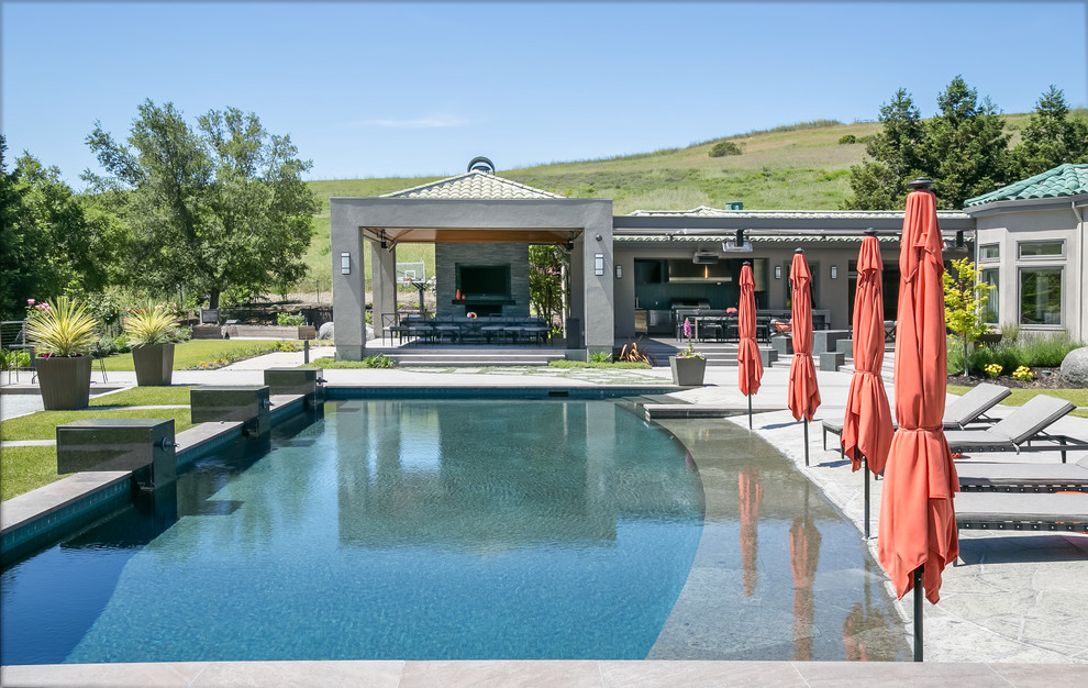 Outdoor Entertaining - Modern - Pool - San Francisco - by Avid Home ...