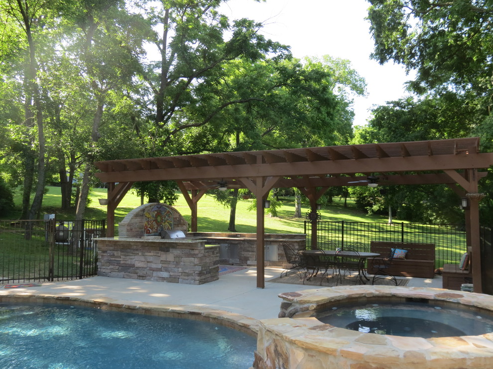 Outdoor Kitchen Brentwood TN Fournier - Traditional - Pool - Nashville ...