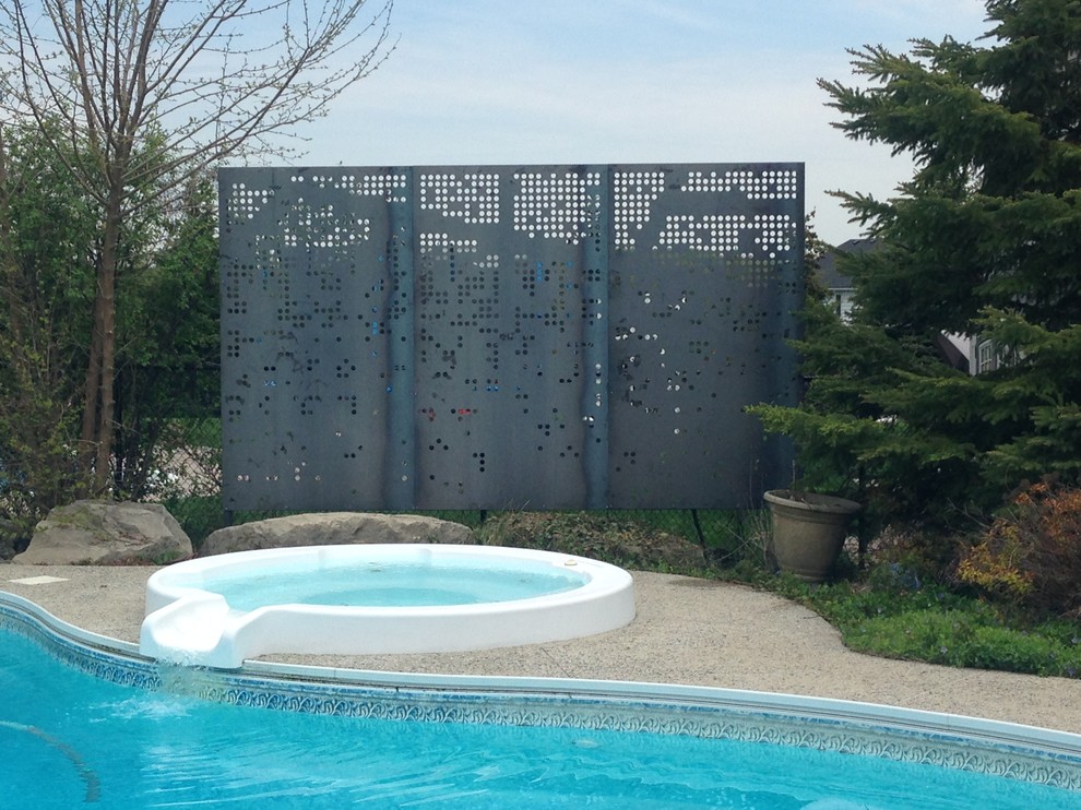 Outdoor Privacy Screen - Modern - Pool - Toronto - by Dusil Design | Houzz