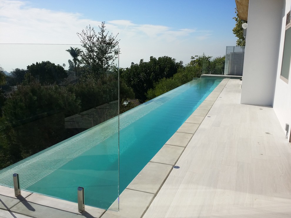 Pacific Palisades 60' Lap Pool - Modern - Swimming Pool & Hot Tub - Los ...