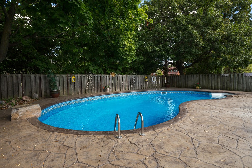 Palmer Whitby Vinyl Pool Renovation - Modern - Pool - Toronto - by ...