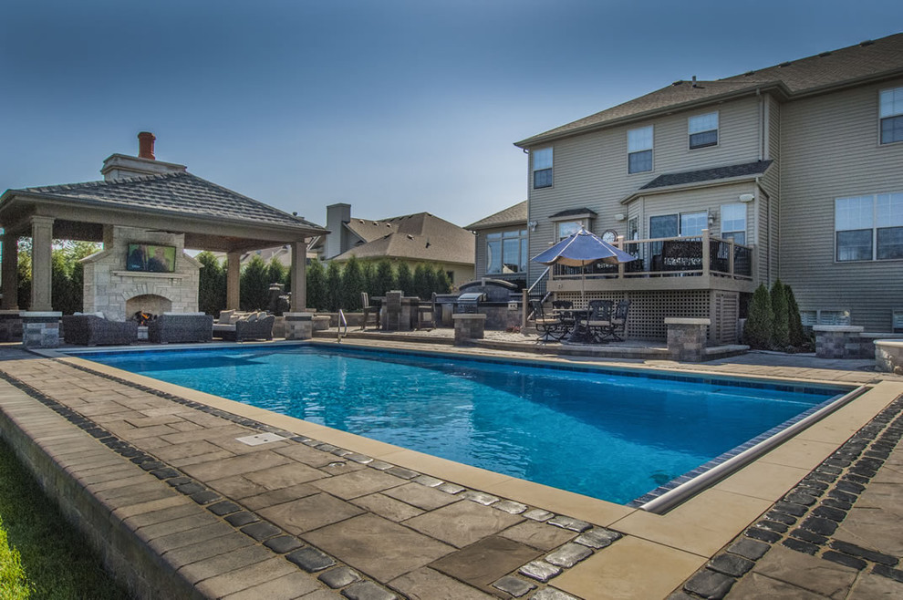 Patio with Rectangular Pool, Spa and Cabana - Pool - Chicago - by ...