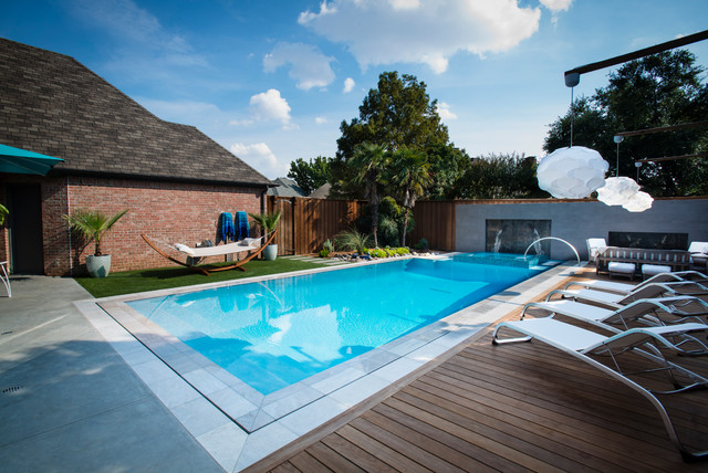 Plano Perimeter Overflow Modern - Moderne - Piscine - Dallas - par ...